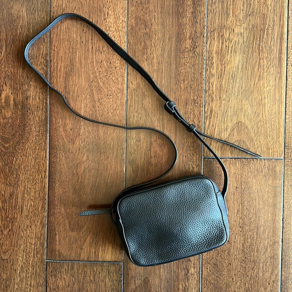 J. Crew | Bags | J Crew Crossbody Bag Pebbled Leather | Poshmark